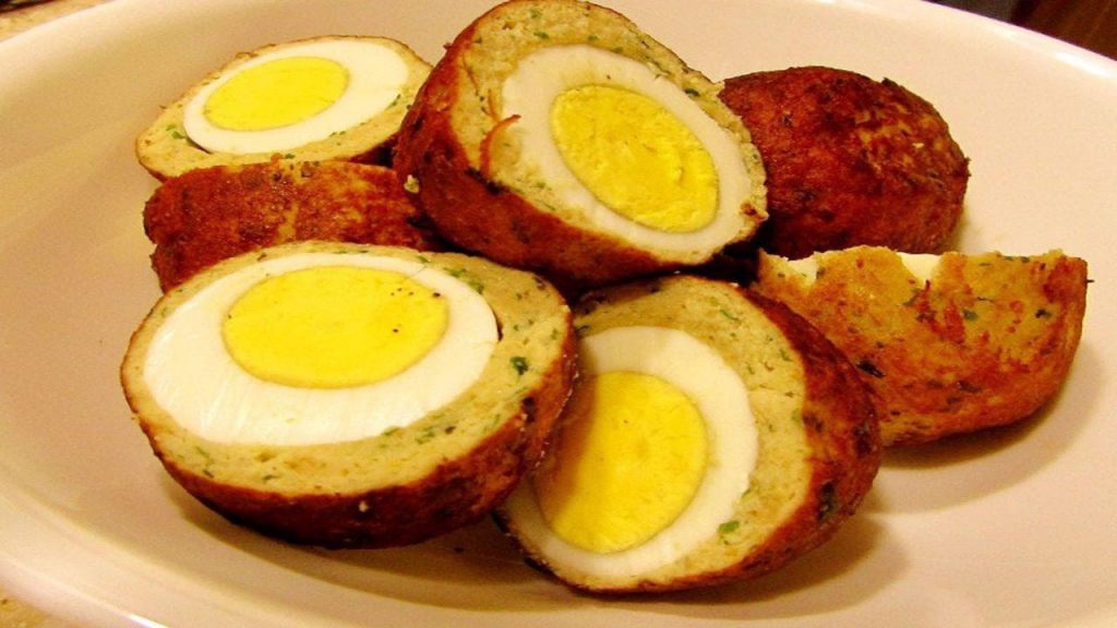 25 Absolutely Scrumptious Snacks For Rainy Days